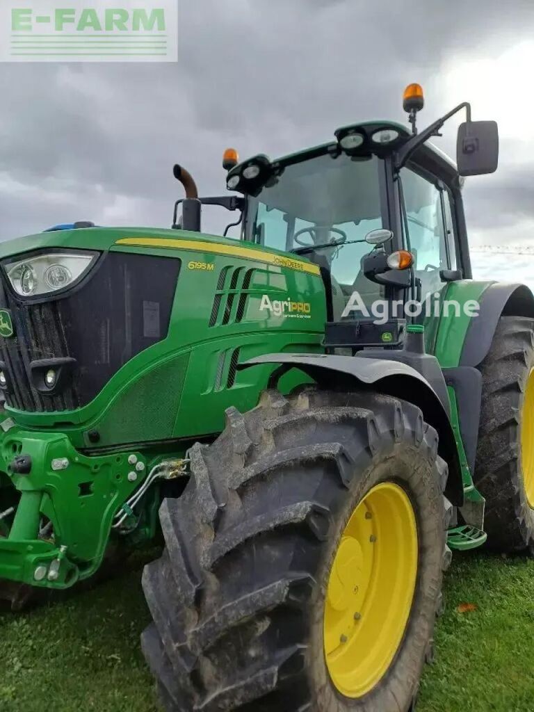 John Deere 6195m traktor točkaš
