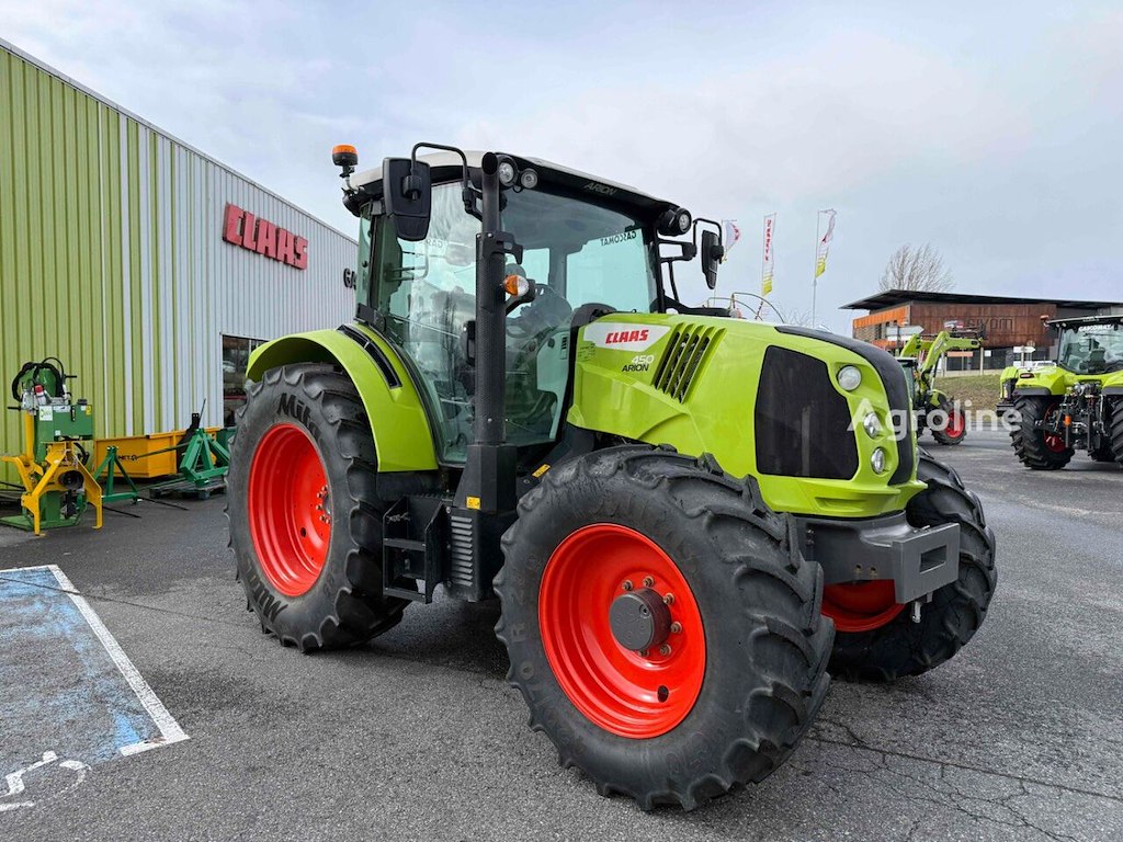 Claas ARION 450 - STAGE V T traktor točkaš