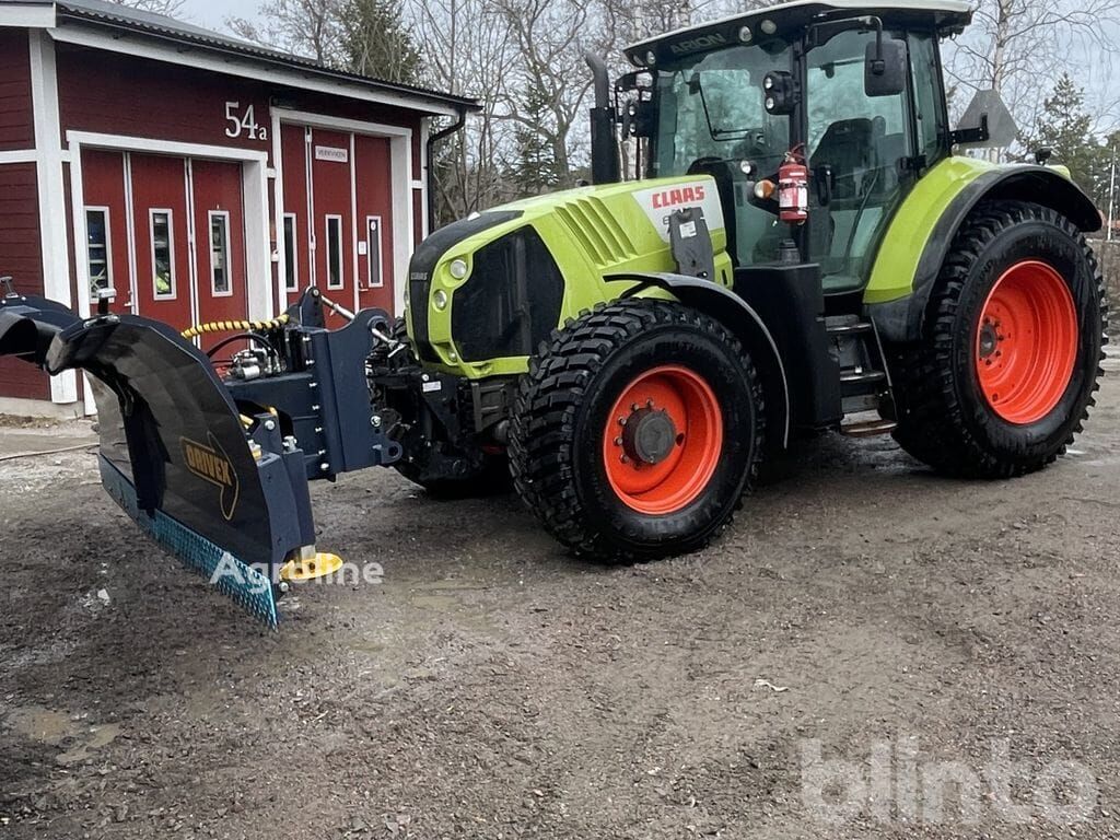 Prodaje se Claas ARION 620 traktor točkaš na aukciji
