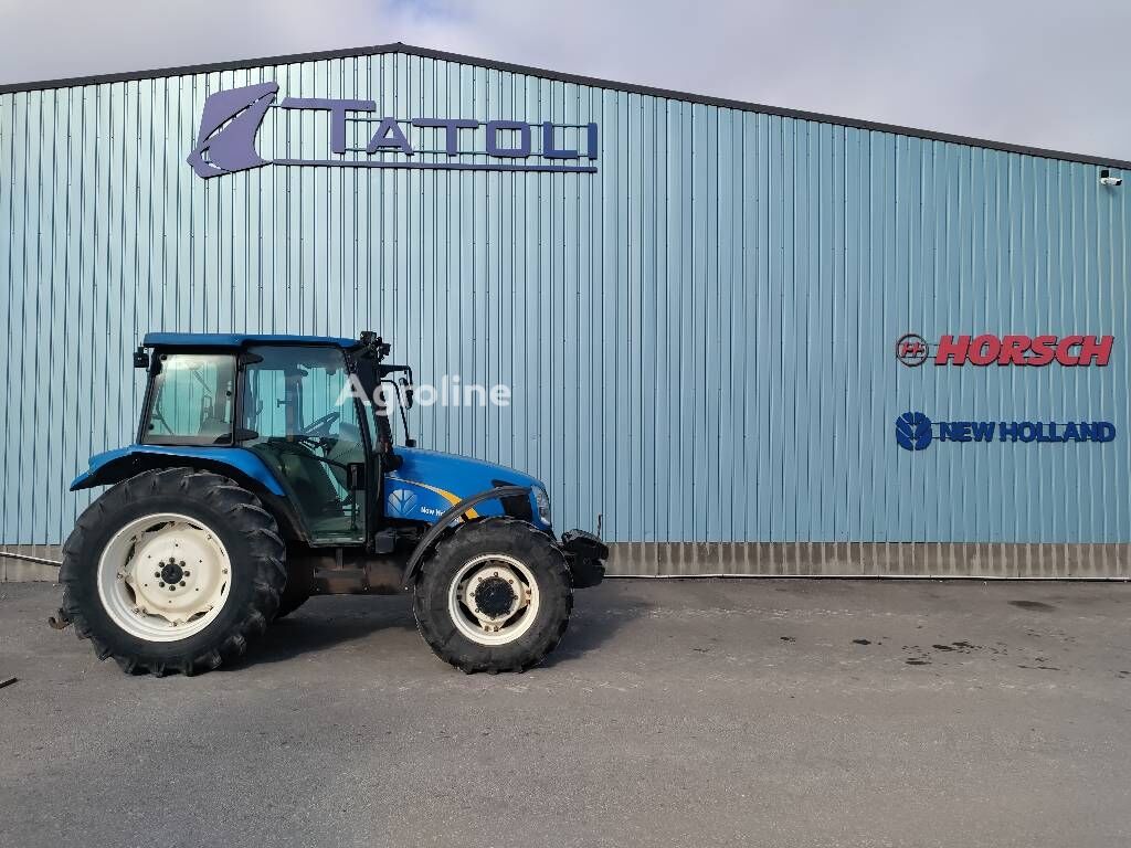 New Holland TL 100 A traktor točkaš