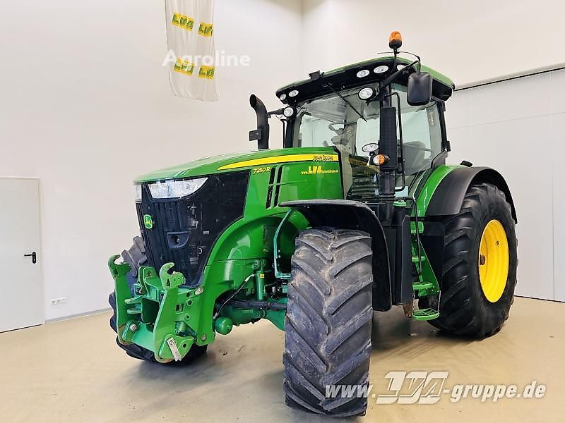 John Deere 7250R traktor točkaš