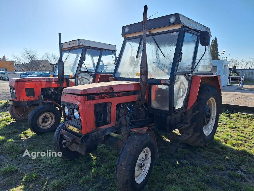 Prodaje se Zetor 7211 traktor točkaš na aukciji