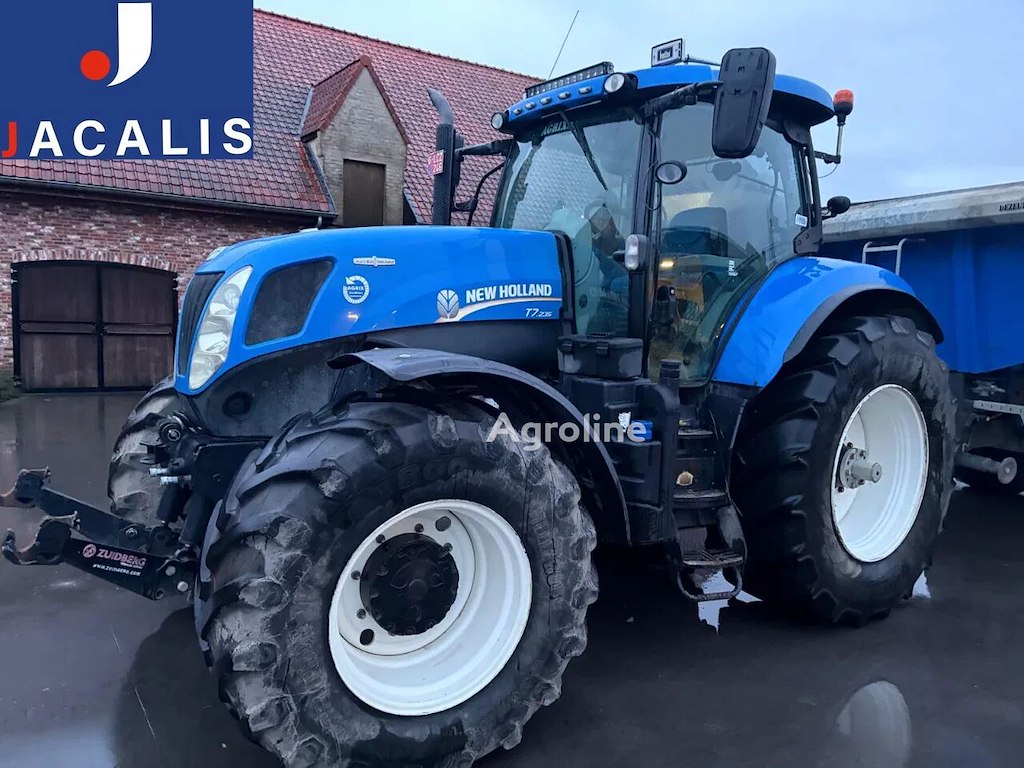 New Holland T7.235 traktor točkaš