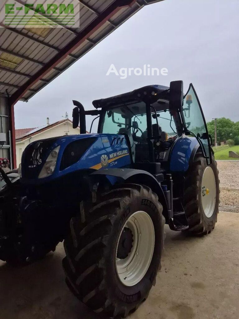 New Holland t 7.245 traktor točkaš