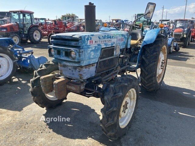 Mitsubishi TRACTOR(Mitsubishi) traktor točkaš
