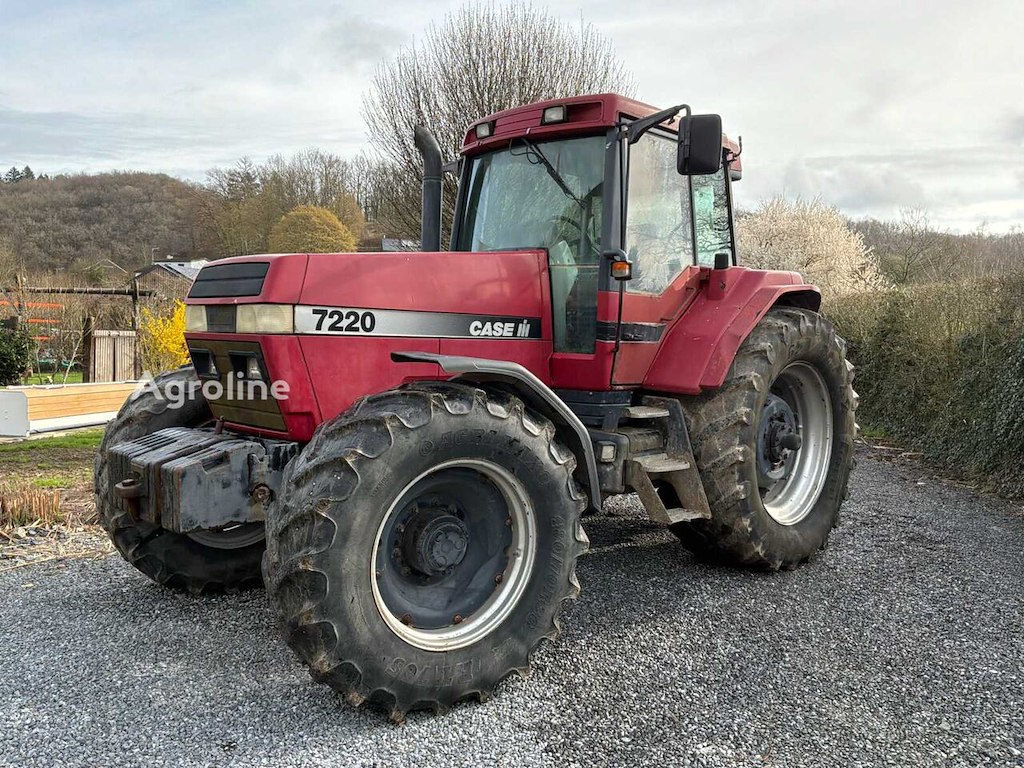 Prodaje se Case IH Magnum traktor točkaš na aukciji