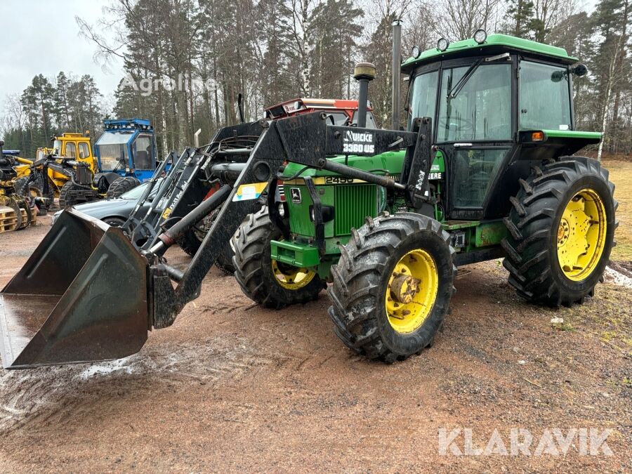 Prodaje se John Deere 2450 traktor točkaš na aukciji