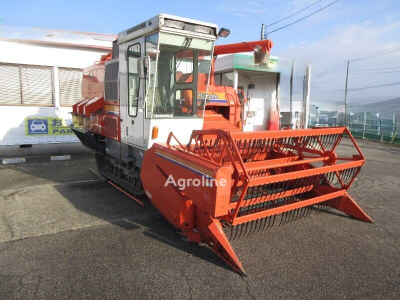 Kubota COMBINE(Kubota) kombajn za žito