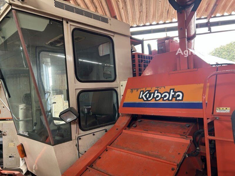Kubota COMBINE(Kubota) kombajn za žito
