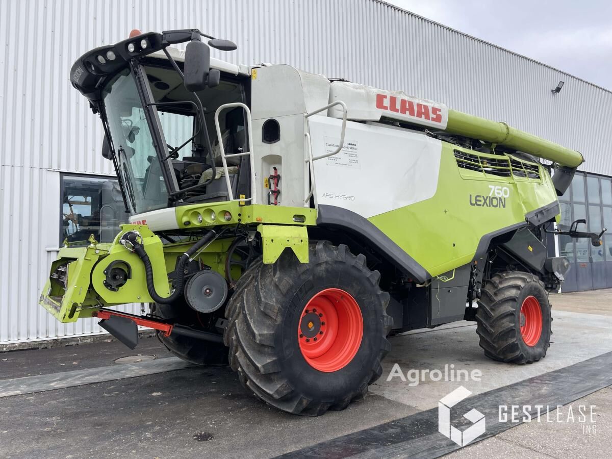 Claas lexion 760 kombajn za žito nakon udesa