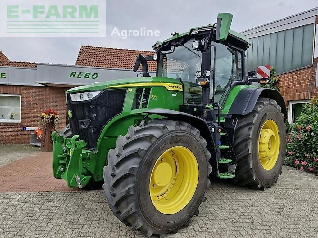 John Deere traktor 7r330 adapter za žito