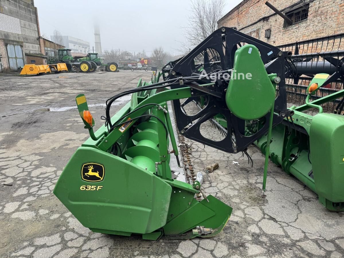 John Deere 635F adapter za žito