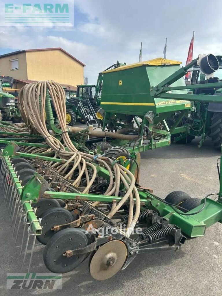 John Deere 740a ručna sejalica
