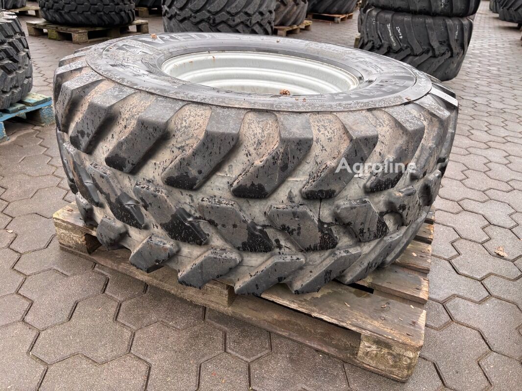 Vredestein 500/70 R24 točak