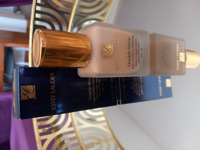 Estee Lauder Double Wear Tečni puder