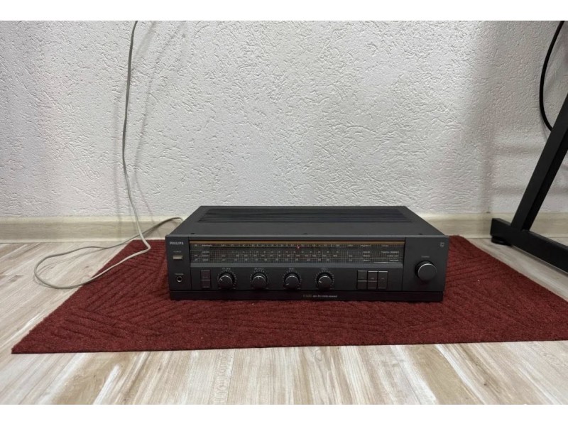 Philips F 5130 am-fm stereo receiver