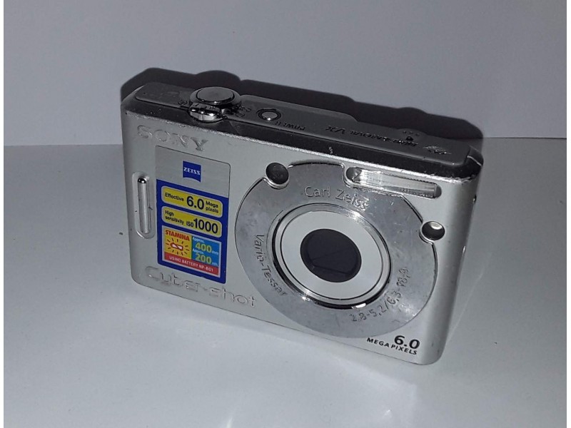 Sony Cyber-shot DSC-W30 - Digitalni fotoaparat