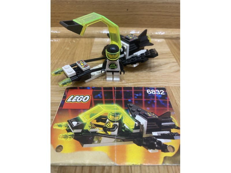 Lego Space Blacktron 6832: Super Nova II