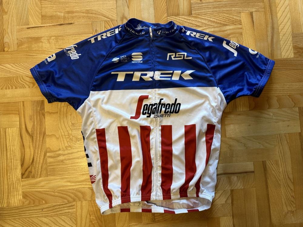 Biciklisticki dres Trek L