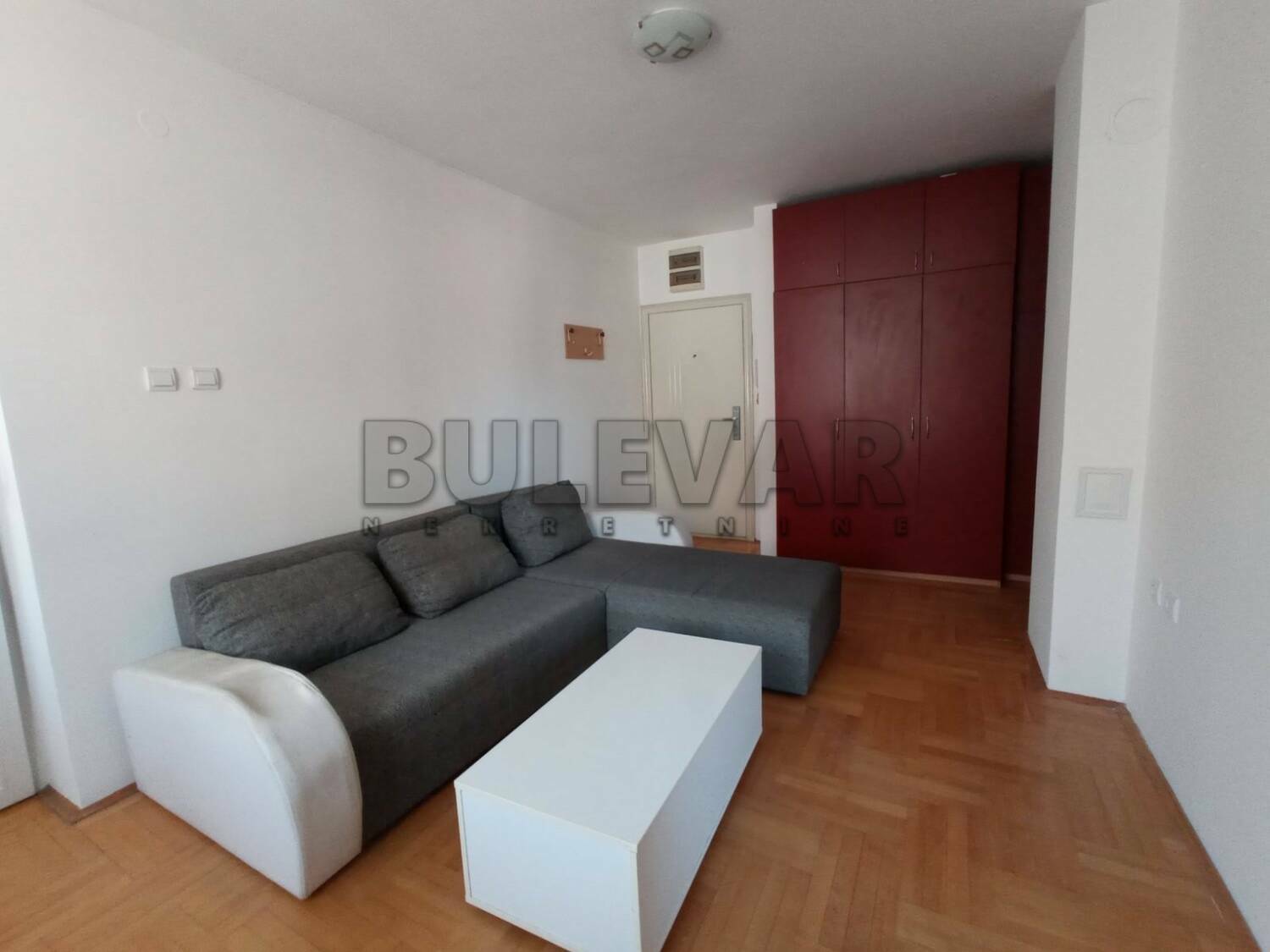Jednoiposoban stan, Niš - Palilula | Izdavanje · 40m² · 280€