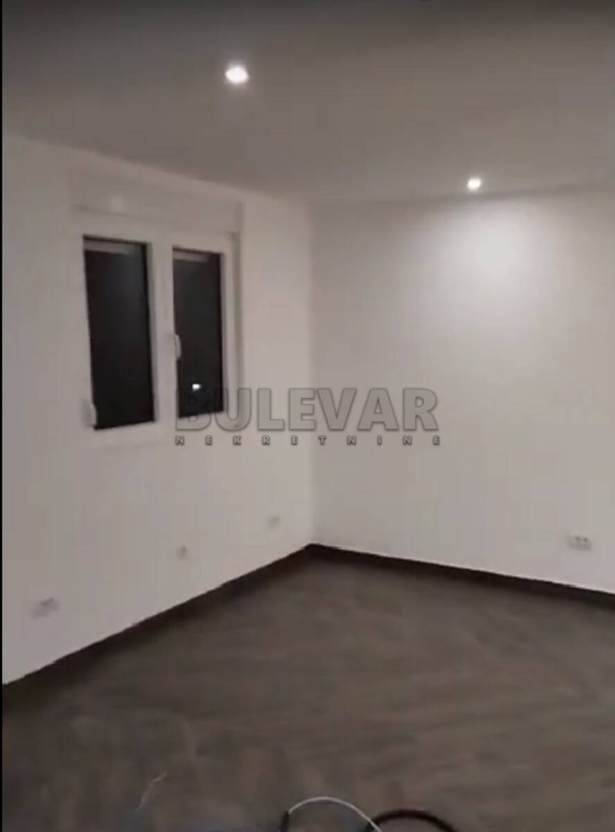 Poslovni prostor / Lokal, Niš - Čair | Izdavanje · 58m² · 350€