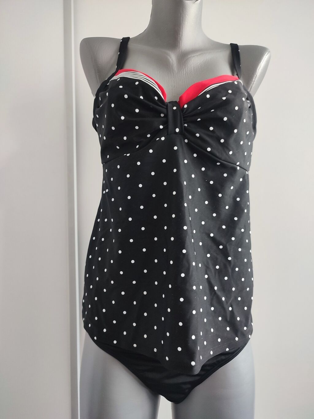 Tankini LASCANA 44B NOV! poliester, elastin Moderan i kvalitetan