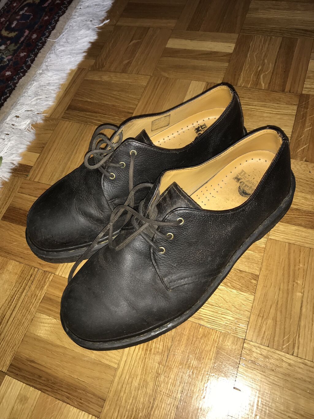 Original Dr Martens England cipele 45 100% BOX koza Djon sirova guma