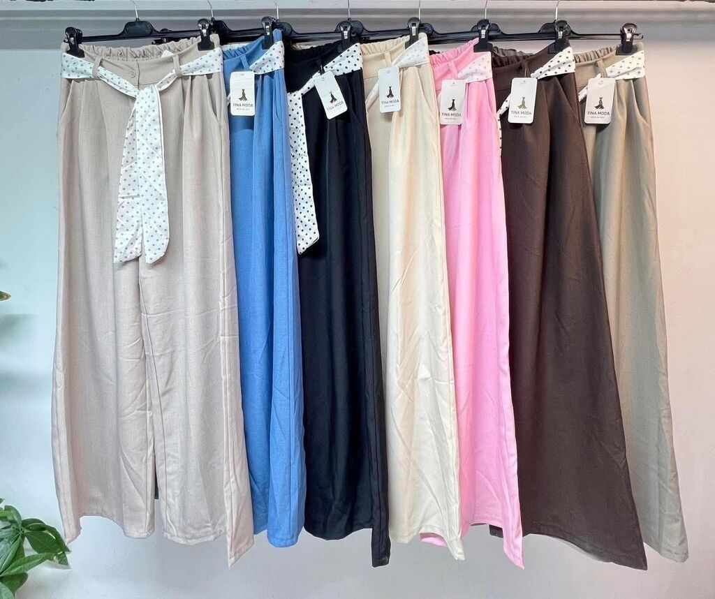 03. L. Pantalone + ešarpa = 2.600 dinara