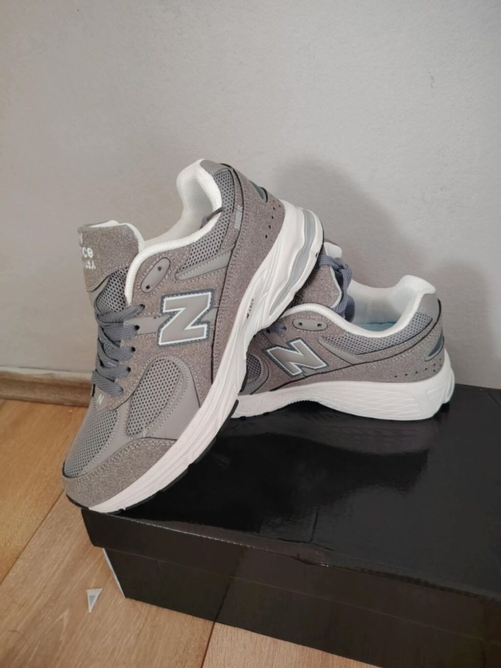NB Dostupni br 36-41 Cena 3800 din