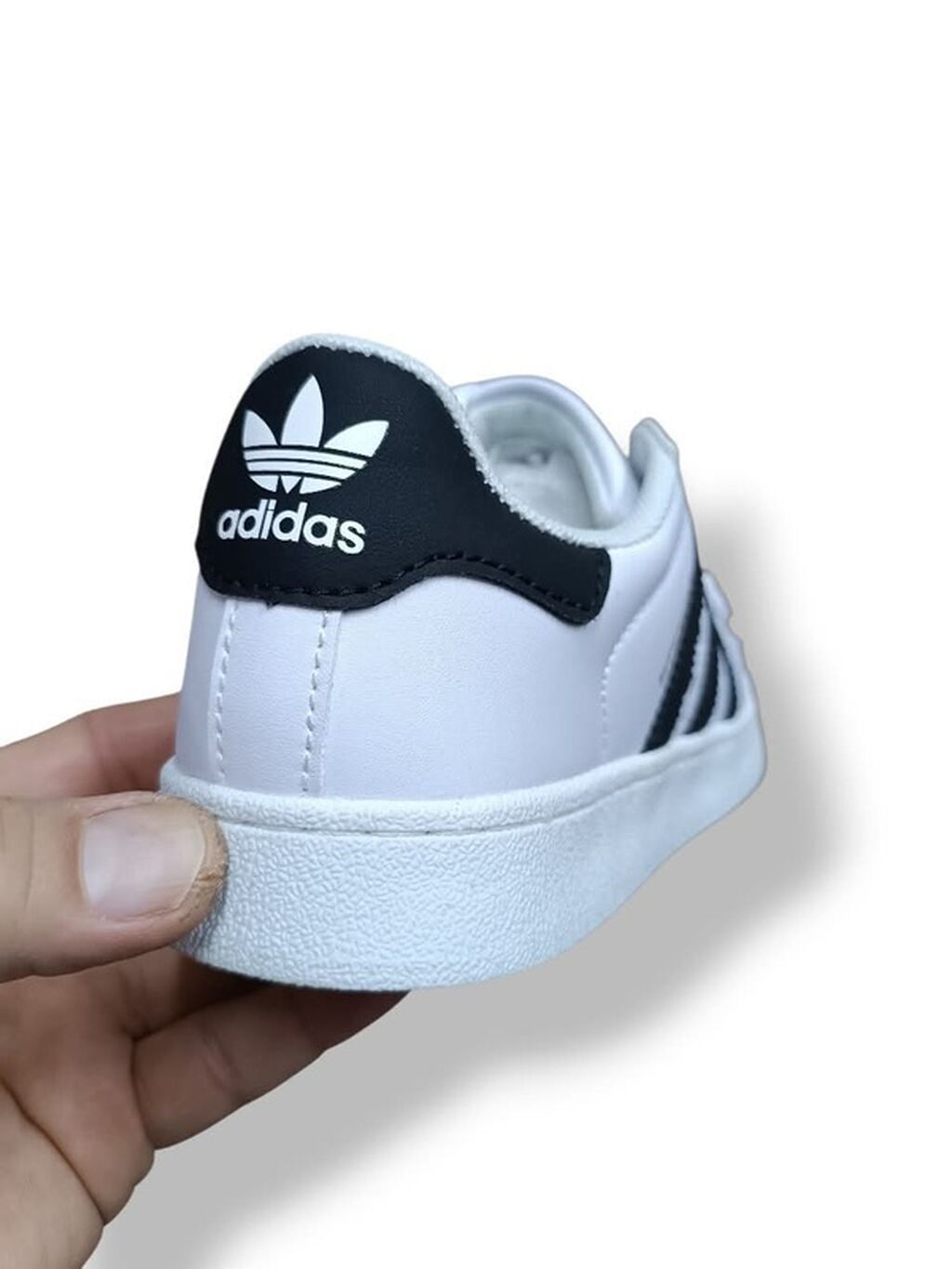 Adidas Superstar / 2026 (36-46) Cena: 3500 din US