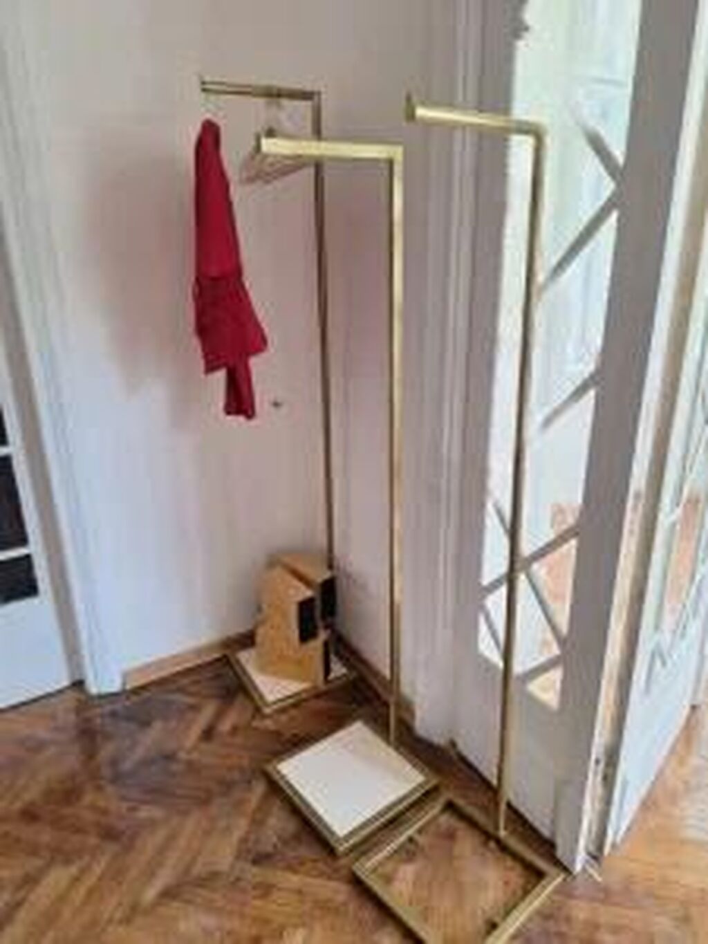 ŠTENDERI ZA GARDEROBU IZRADA PO MERI | Kontakt telefon 06********