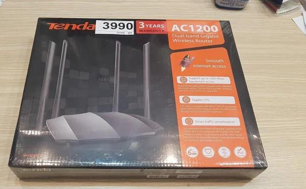 Tenda AC1200 Dual-band Gigabit bežični ruter - Dvopojasni Wi‑Fi: 2.4