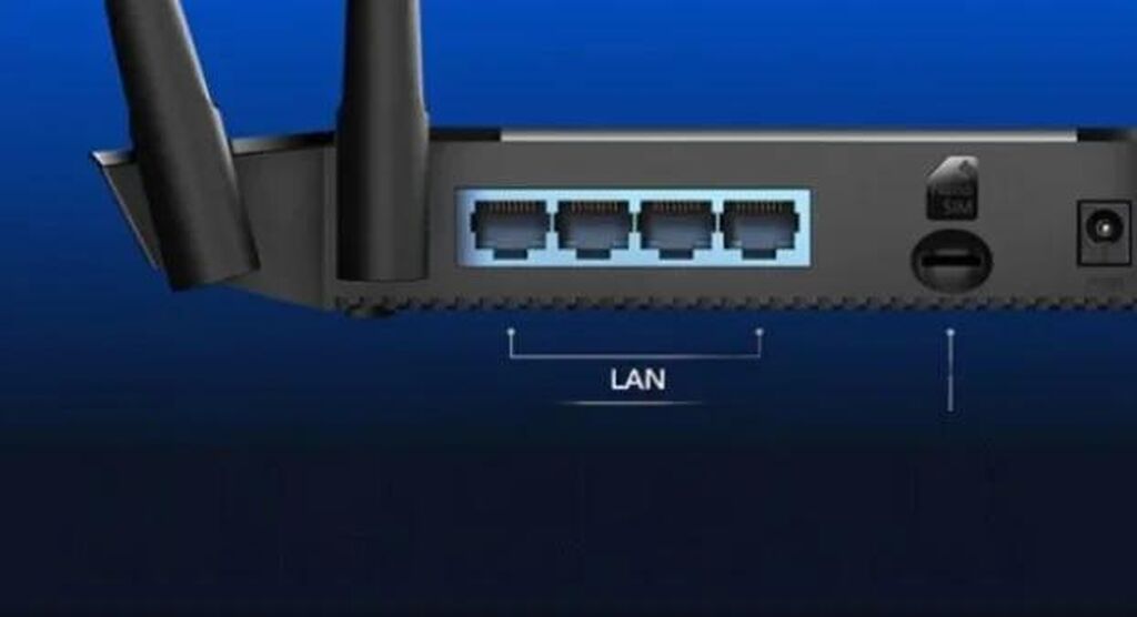 Wi‑Fi ruter sa 4 eksterne antene i 4 LAN porta - Dvopojasni bežični