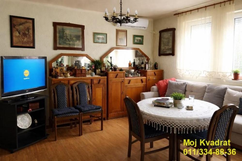 Troiposoban stan na prodaju, 64m2, 159.500€