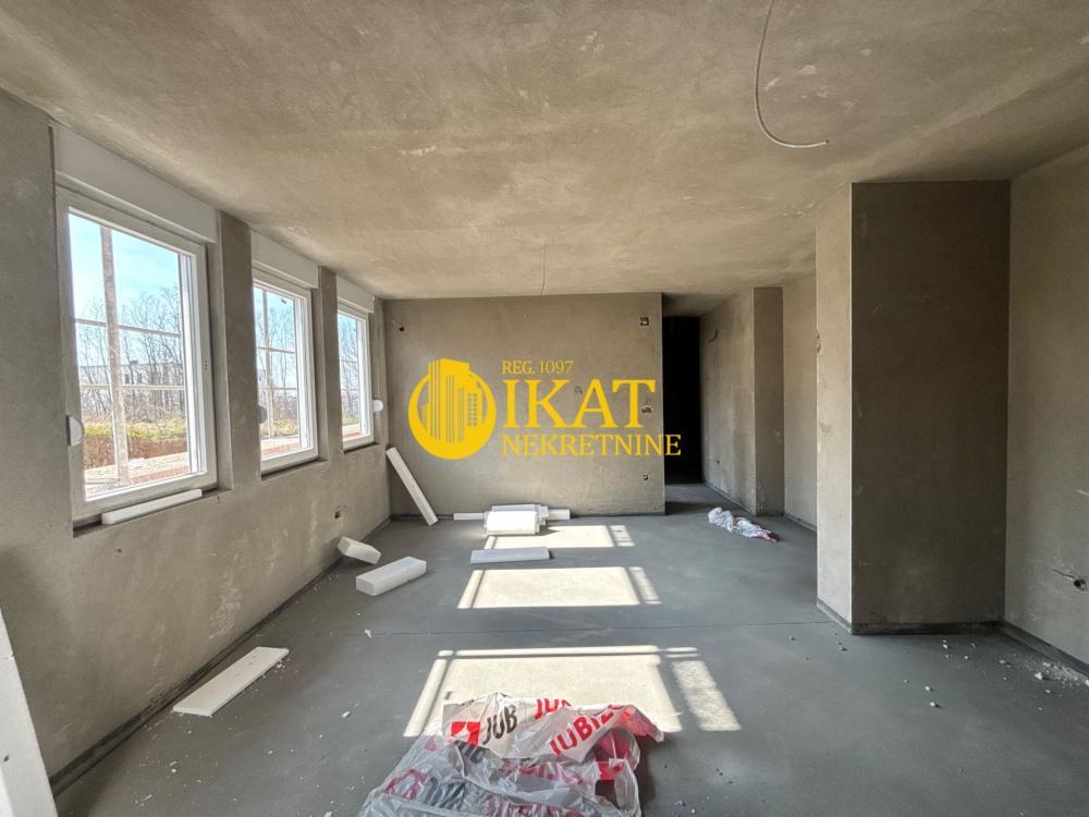Koste Nađa, Dvoiposoban stan na prodaju, 58m2, 127.727€
