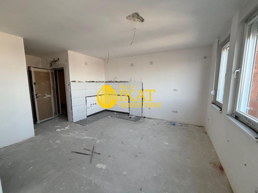Koste Nađa, Jednosoban stan na prodaju, 37m2, 97.000€
