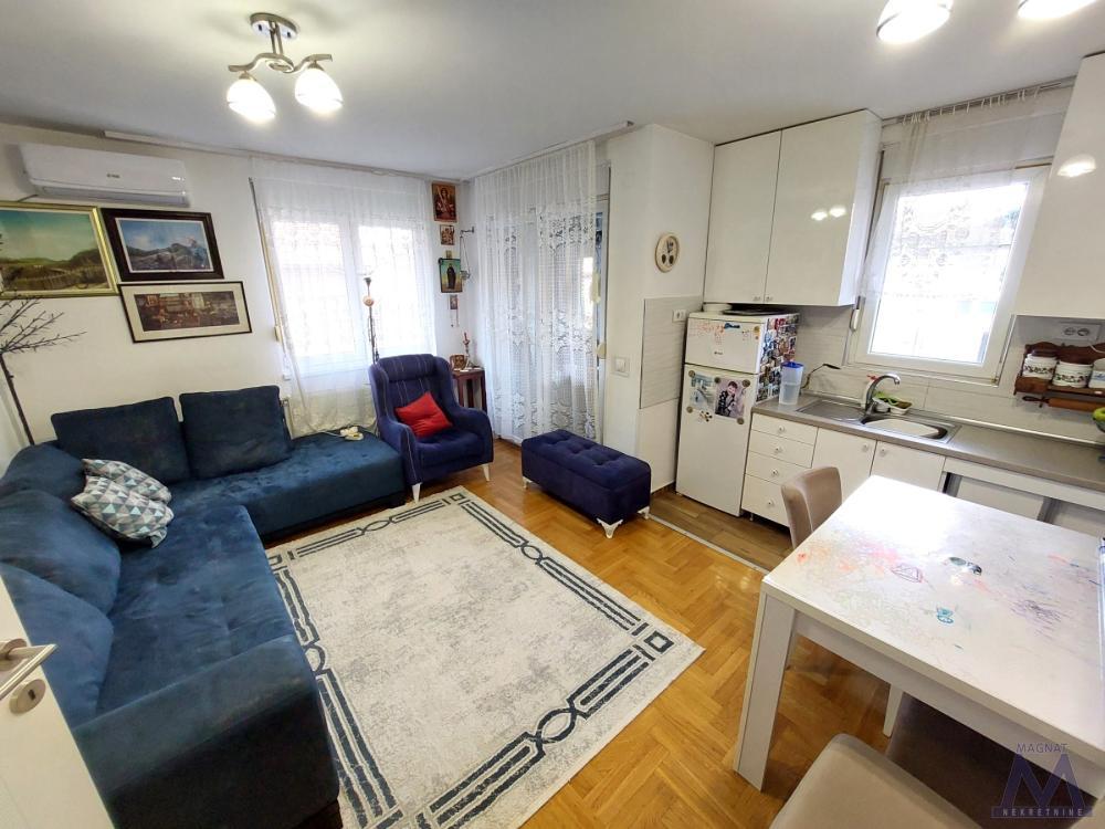 Dvoiposoban stan na prodaju, 49m2, 134.000€
