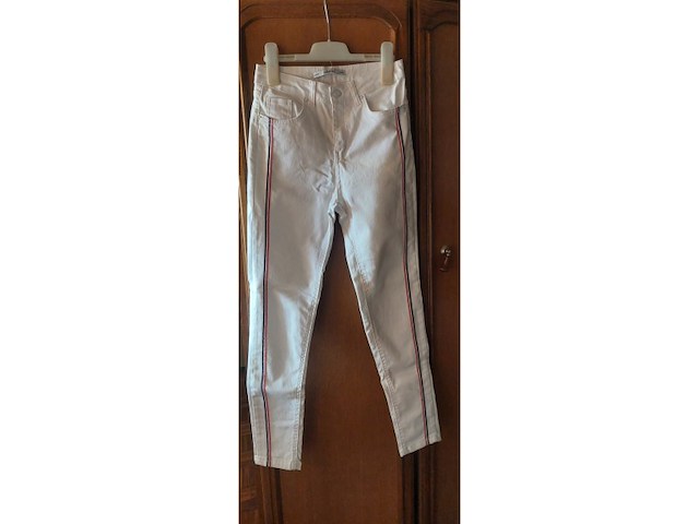 Addax skinny pantalone odlicno