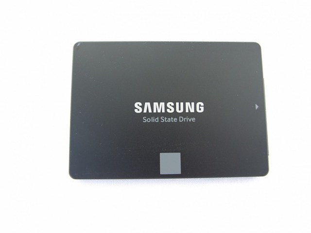 Samsung 850 EVO 500GB SATA 3 SSD Disk