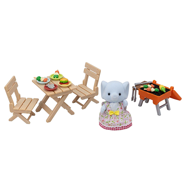 Sylvanian BBQ Picnic Set - Elephant Girl - EC5640