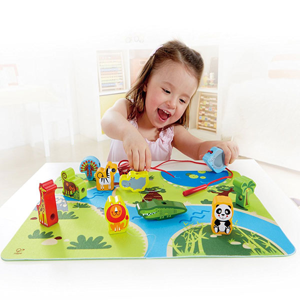 Safari play set Hape Toys E1021