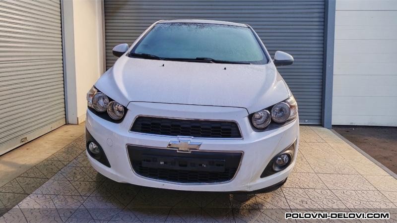 Chevrolet Aveo T300 Kompletan Auto U Delovima
