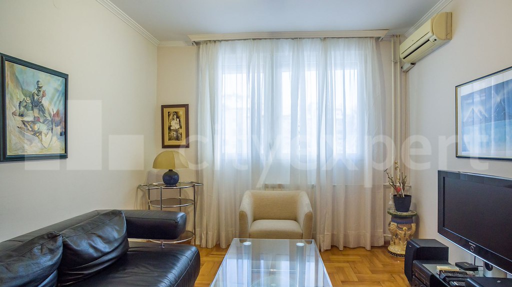 Stan za izdavanje BEZ PROVIZIJE: Dvosoban, 43m², Arčibalda Rajsa, Čukarica - 450€