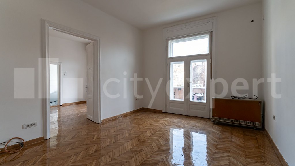 Stan za izdavanje BEZ PROVIZIJE: Troiposoban, 90m², Balkanska, Stari grad - 1300€