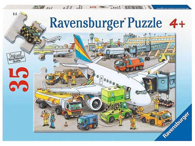 Ravensburger puzzle Dečije puzle - 35 - Busy Airport  35 delova RA08603