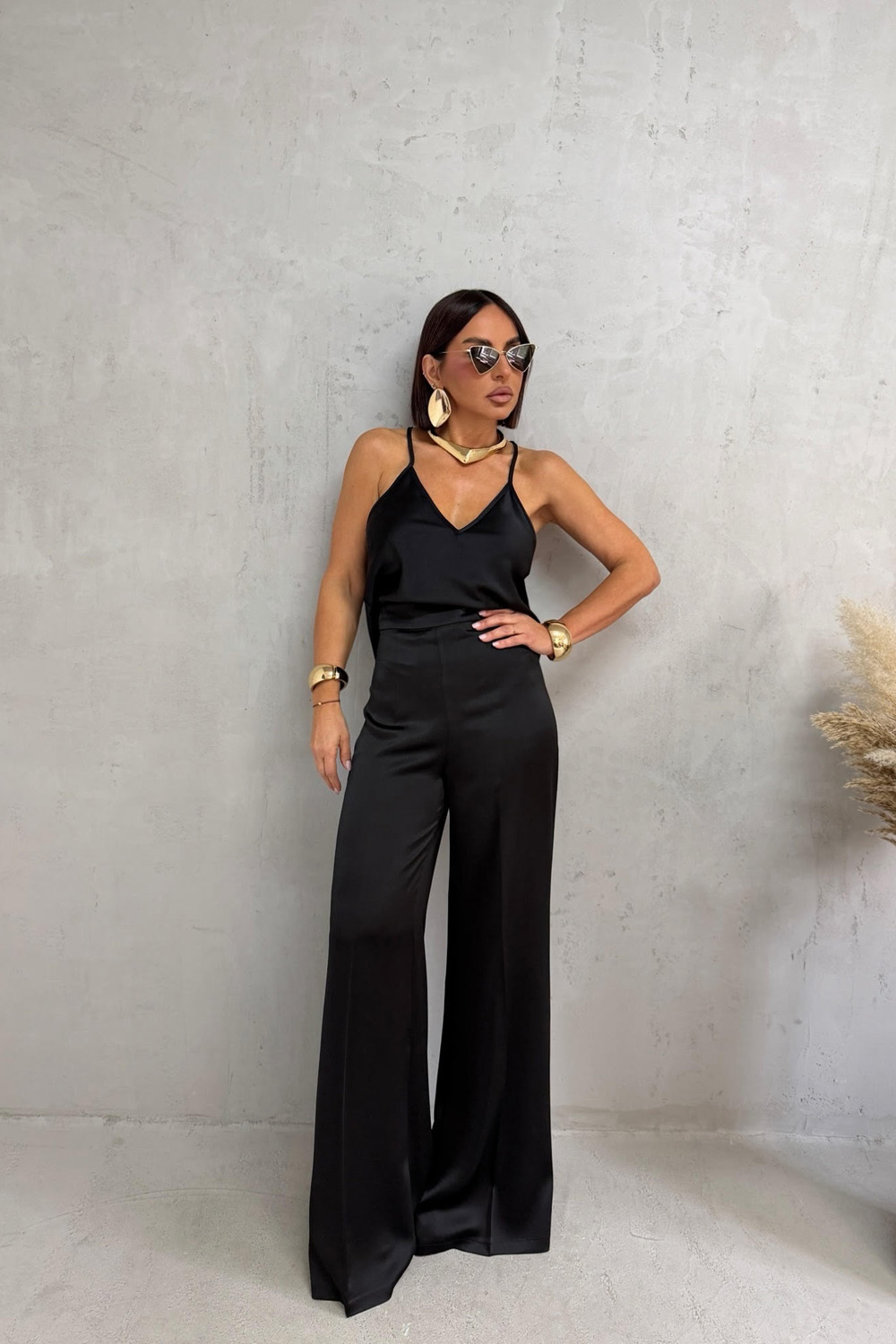 SAVANNAH BLACK SATENSKE ZVONASTE PANTALONE