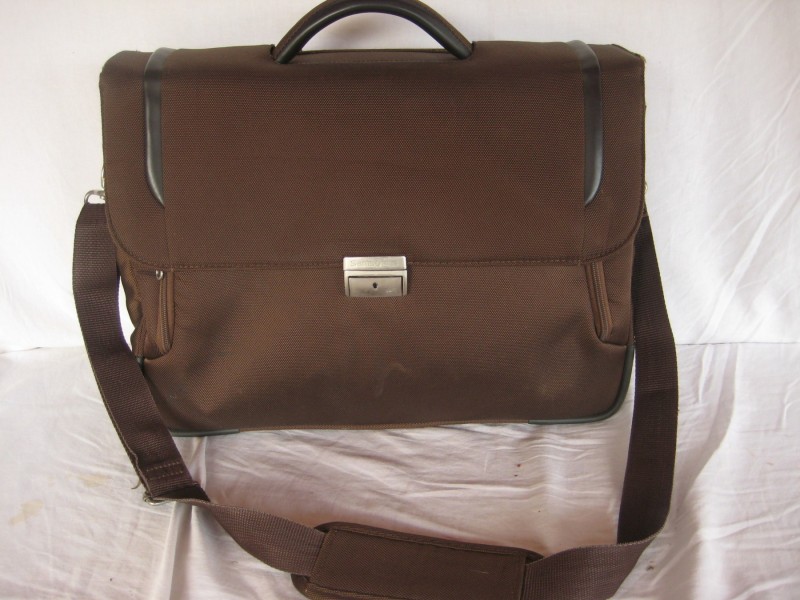 ORIGINAL " SAMSONITE " POSL. TASNA - BRAON