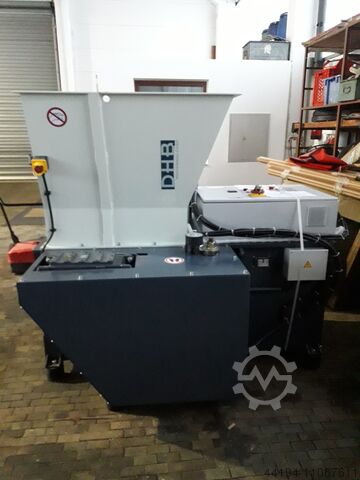 Seckalica za drva
DHB DH 600