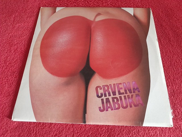 Crvena jabuka / Crvena jabuka