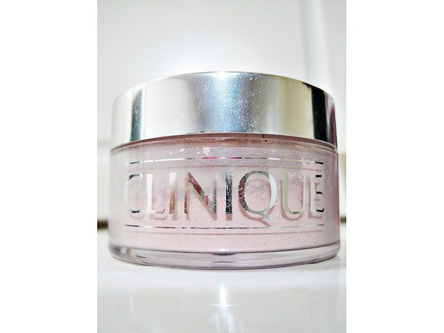 CLINIQUE Blended Face Powder